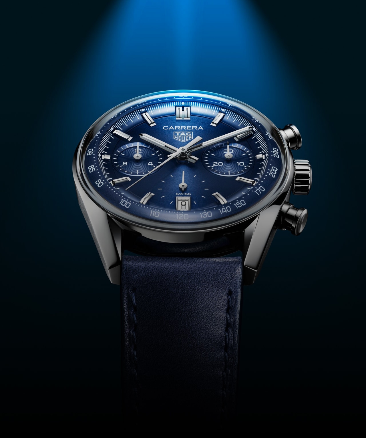 BOOK “TAG HEUER CARRERA: THE RACE NEVER STOPS”