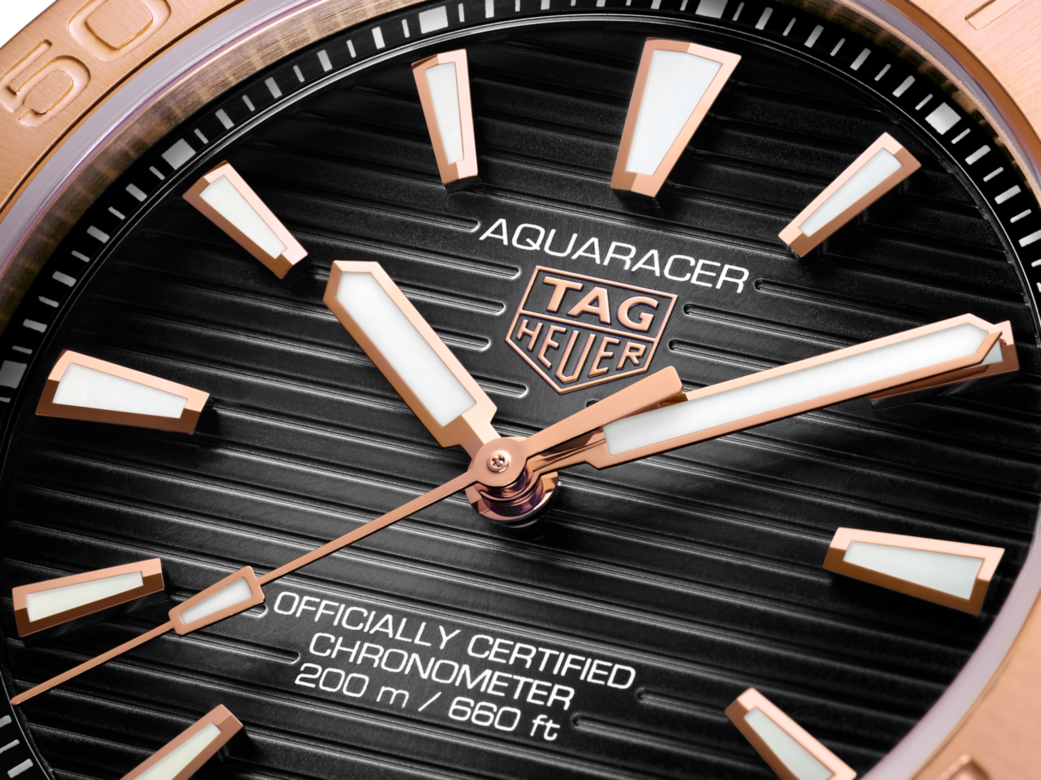 TAG Heuer Aquaracer Professional 200 Date - Gold 5N - 40 mm | TAG Heuer US
