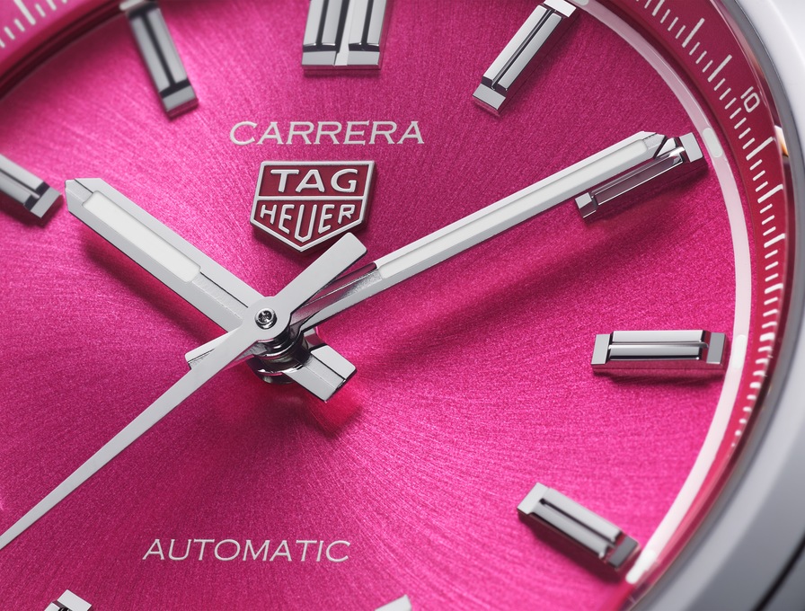 TAG Heuer Carrera Date | TAG Heuer FR
