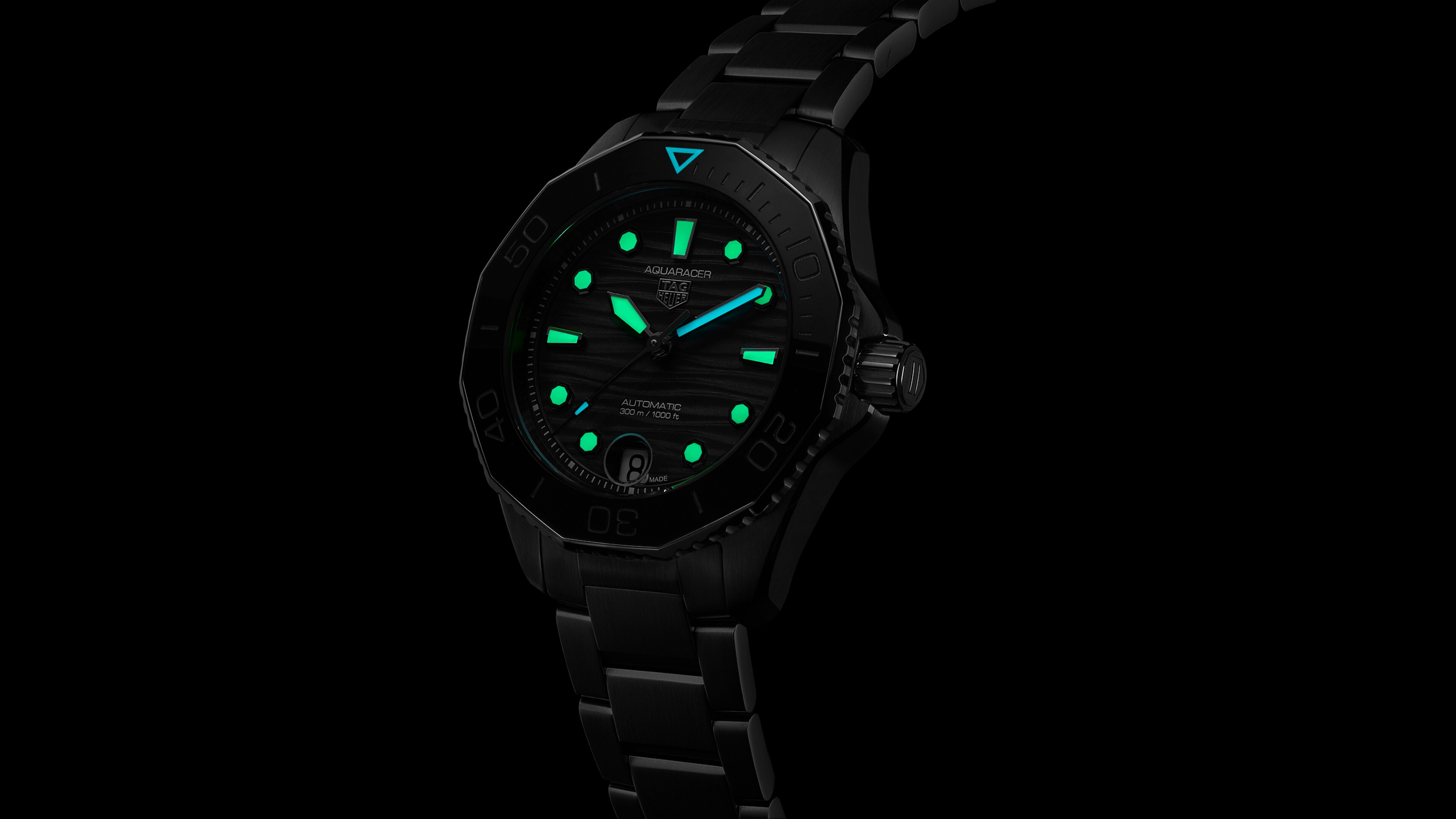 TAG Heuer Aquaracer Professional 300 Date - Steel - 36 mm | TAG Heuer US